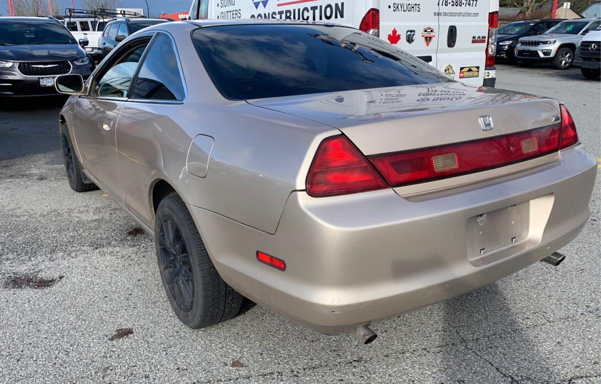 Trim: 2dr Cpe EX V6 Auto w/Leather