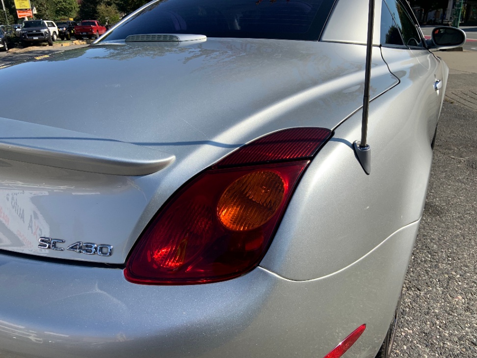 2003 Lexus SC 430