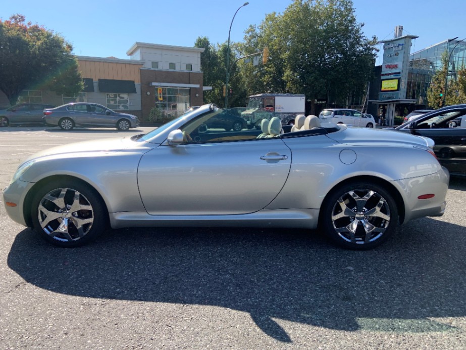 2003 Lexus SC 430